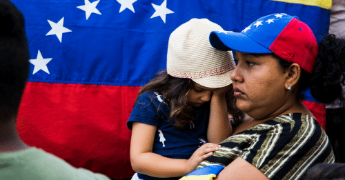Trump Revoked TPS for Venezuelans, Now What? – Luz Media